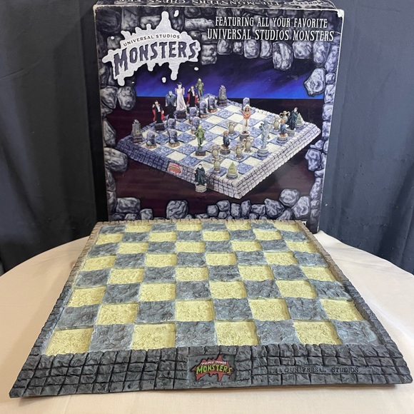 Universal | Games | New Universal Monsters Chess Set Stone Gray And ...